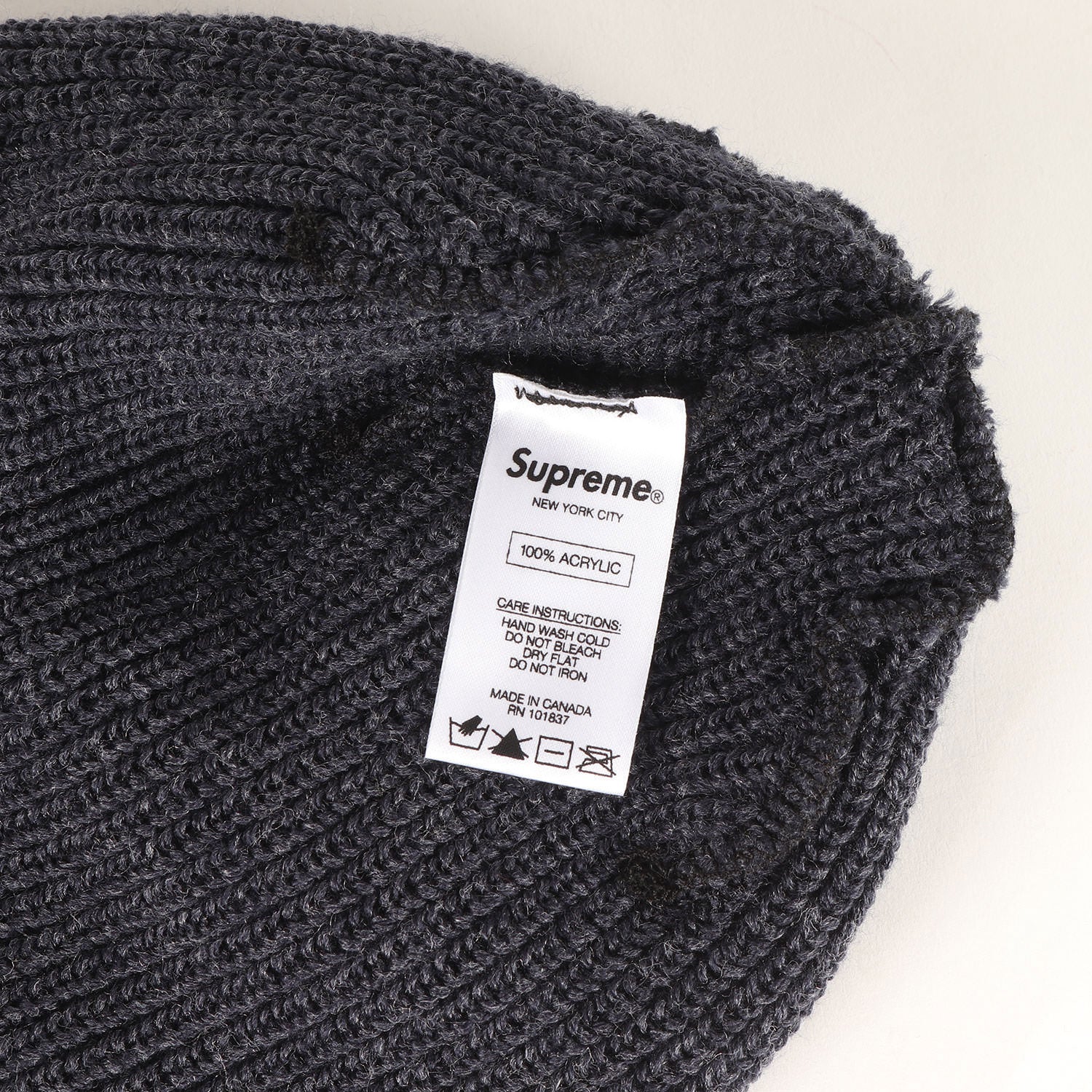 スモールBOXロゴ ニット ビーニー(Small Box Logo Beanie) - ブランド古着の通販・買取 | BEEGLE by ...